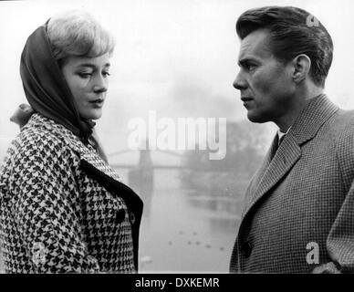 VICTIM (1961) SYLVIA SYMS, DIRK BOGARDE, BASIL DEARDEN (DIR) 004 ...