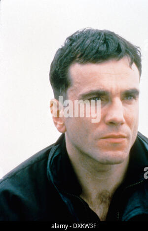 THE BOXER, Daniel Day-Lewis, 1997, © Universal/courtesy Everett ...