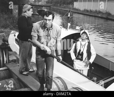 The Bargee (1964) Harry H Corbett, Eric Sykes, Date: 1964 Stock Photo ...