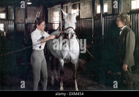 EQUUS PETER FIRTH, JENNY AGUTTER Date: 1977 Stock Photo - Alamy