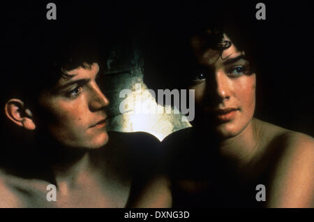 WATERLAND (1992) GRANT WARNOCK, LENA HEADEY STEPHEN GYLLENHAAL (DIR ...