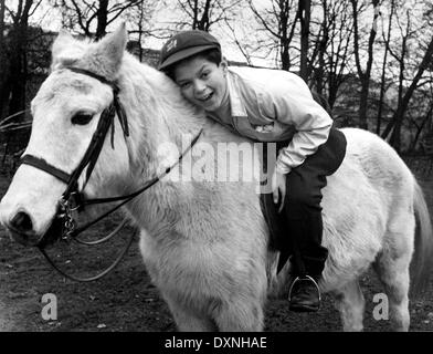 JEREMY SPENSER British actor Stock Photo - Alamy