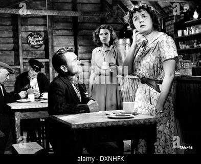 JOHN MILLS EVA BERGH THE LONG MEMORY (1952 Stock Photo - Alamy