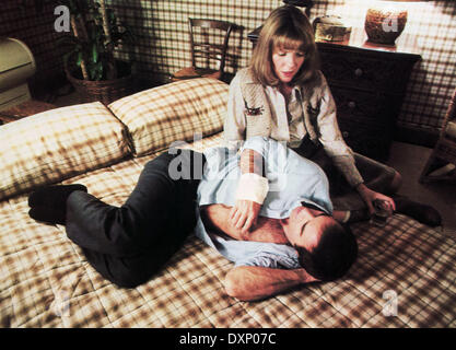 STARTING OVER, Jill Clayburgh, Burt Reynolds, 1979. (c) Paramount ...