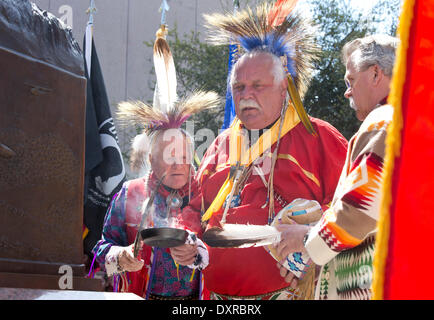 The Lone Star Hethuska War Dance Society Indians bless the Texas ...