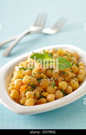 Chickpea and sultana salad Stock Photo - Alamy