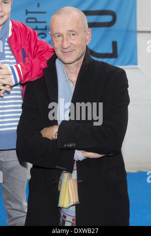 Peter Lohmeyer at the premiere of "Die Abenteuer des Huck Finn" during ...