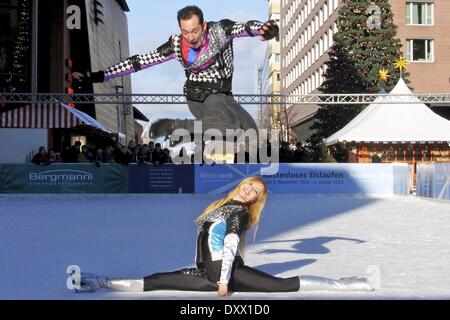 Forrest Ryan McKinnon and Isabel Volk at a photocall for the Holiday on ...