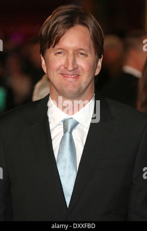 Tom Hooper at arrivals for LES MISERABLES Premiere, The Ziegfeld ...