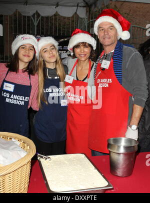 Harry Hamlin Lisa Rinna and daughters at 3rd Annual My Brother Charlie ...