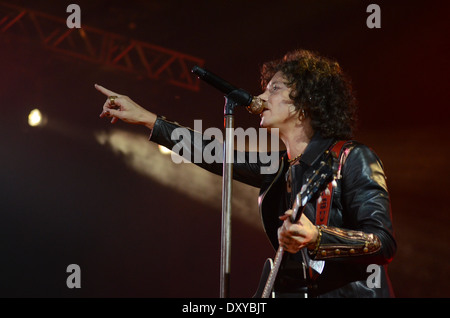 Spanish rock singer Enrique Bunbury during his show in Palacio de los ...