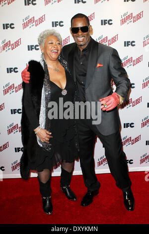 LaDonna Tittle, R. Kelly, at the screening of 'Trapped In The Closet ...