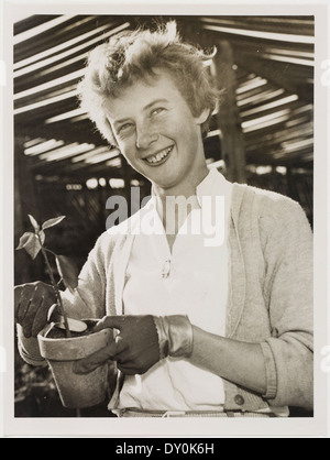 This photograph features Australian athletes Betty Cuthbert, Marlene ...