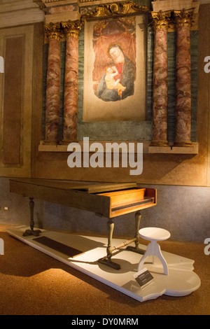 Collezione Tagliavini, Bologna, Emilia Romagna, Italy Stock Photo - Alamy
