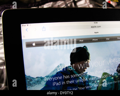 Apple website - iPad Stock Photo - Alamy