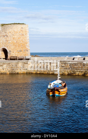 Traditional Coble boat, Beadnell harbour, Northumberland Stock Photo ...