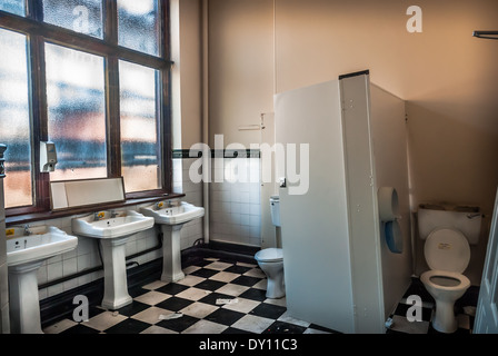 Old abandoned public toilet Stock Photo - Alamy