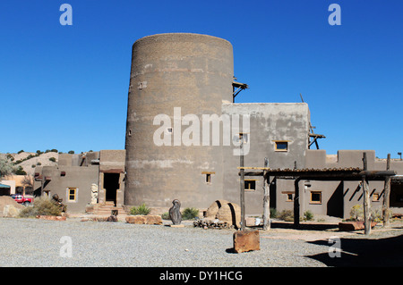 Pueblo, Poeh Center and Museum, Pojoaque Pueblo, Native Indian Pueblo ...