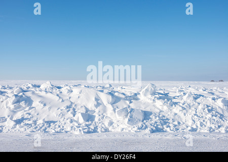 Desolate snow covered Minnesota winter landscape Stock Photo - Alamy