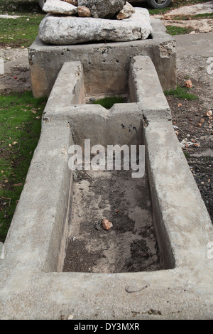An ancient Roman water trough in the town of Herculaneum Stock Photo ...
