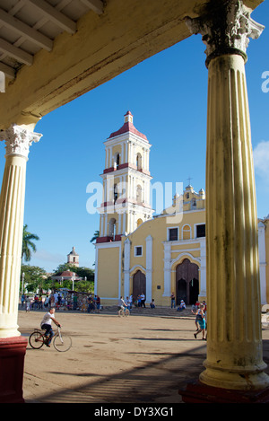 Remedios, Cuba, Spanish Colonial Architecture, Row of beautifully ...