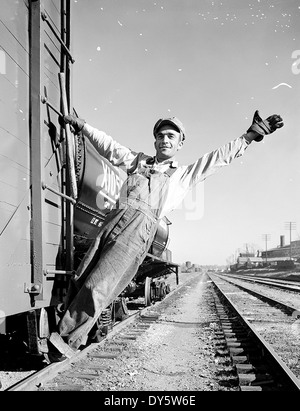 The Water Car X1059 was a railroad tank car used by the Texas & Pacific ...