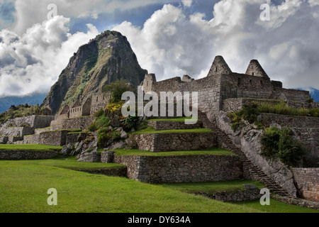The Inca ruins of Machu Picchu with Huaynu Picchu and the Andes ...
