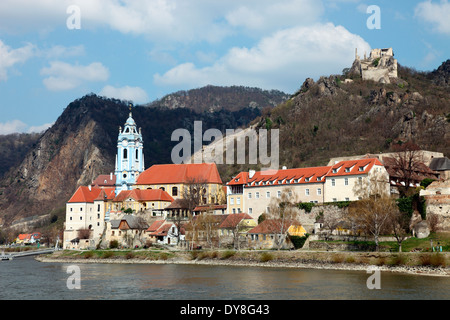 Village of Durnstein with vineyards, Wachau Valley, Austria Stock Photo ...
