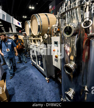 Denver, Colorado, USA. 09th Apr, 2014. A 40 valve can filler by Bevcorp ...