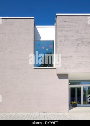 Germany, Leinfelden-Echterdingen, view to modern office building Stock ...