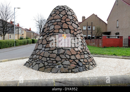 Monument to The Princess Marjory Bruce the Mother of Robert The Bruce ...