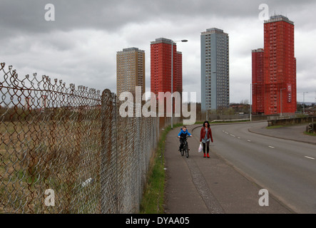 red road flats glasgow Stock Photo - Alamy