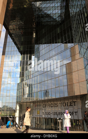 Number 1 London Bridge EC4, London England UK Stock Photo - Alamy