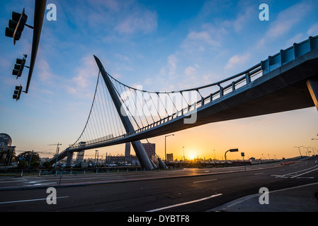 The Harbor Drive Pedestrian Bridge photographed during sunrise. San ...