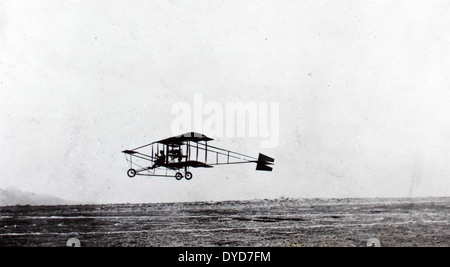 The Curtiss Hydro was a pioneering amphibious aircraft designed by ...