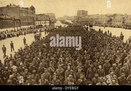 World War 2 German prisoners paraded through Moscow in 1944. Near the ...