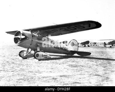 The Lockheed Model 3 Air Express, also known as The Gilmore Lion ...