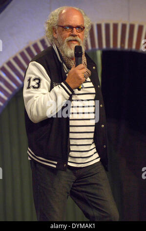 New Zealand actor John Callen, who plays Oin in Peter Jackson's three ...