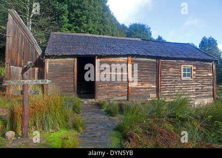 Du Cane Hut, along the Overland Track Stock Photo - Alamy