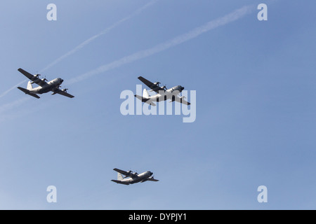 Lockheed C-130 Hercules Formation Stock Photo - Alamy