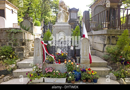 Frederic Chopins Grave Pere Lachaise Cemetery Asnieres Paris France ...