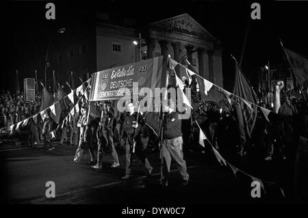 Torchlight procession in Berlin on the 'Day of Potsdam', 1933 Stock ...