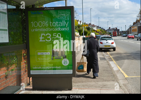 TalkTalk unlimited broadband advertising billboard on JCDecaux bus ...