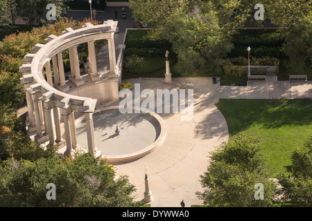 View of Millennium Monument in Wrigley Square at Millennium Park Stock ...