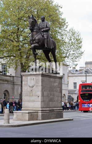Statue of Earl Haig on horse in Whitehall Westminster London SW1 ...