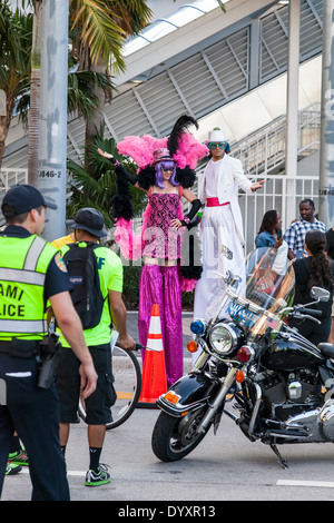 Male & female stilt walkers in the Carnival of The Edinburgh Jazz and ...
