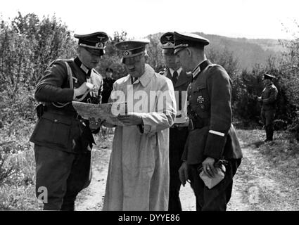 Adolf Hitler with other Wehrmacht officers at the Siegfried Line, 1939 ...
