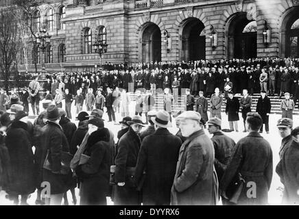 The German Student Union (Deutsche Studentenschaft) and the National ...