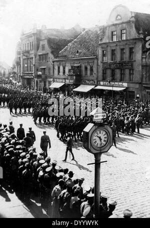 Russian general Paul Edler von Rennenkampf (2nd of left), chief of the ...