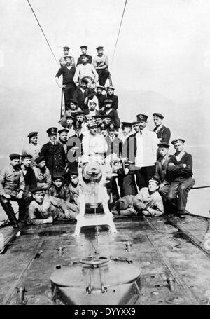 The crew of a German submarine - First World War Stock Photo - Alamy